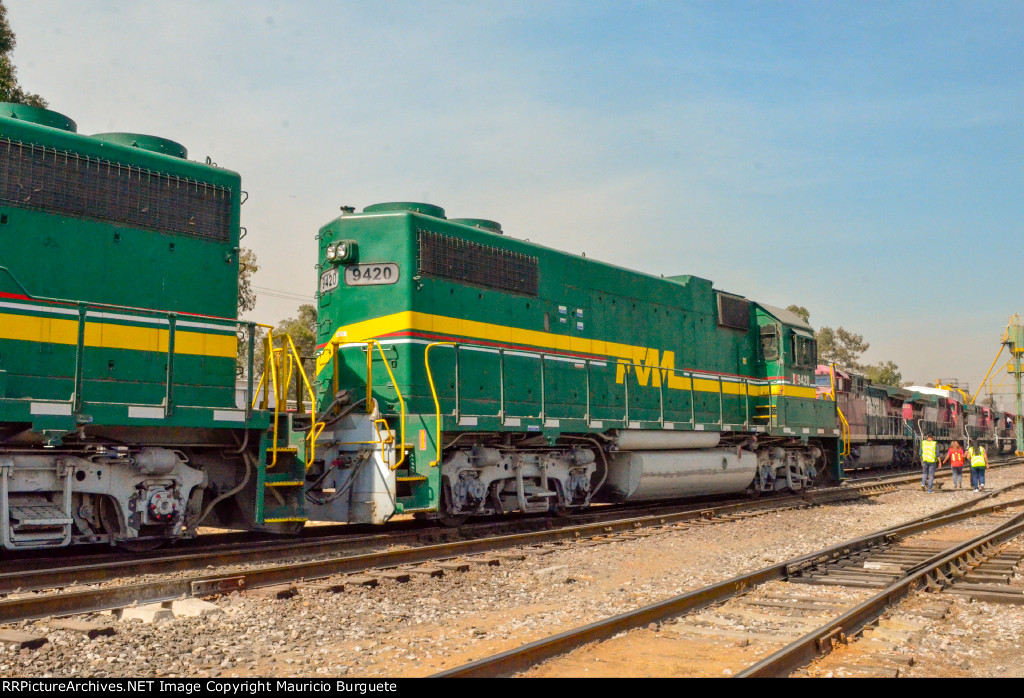 FTVM GP38-2 Locomotive